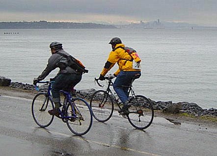Seattle skyline – Biking Bis